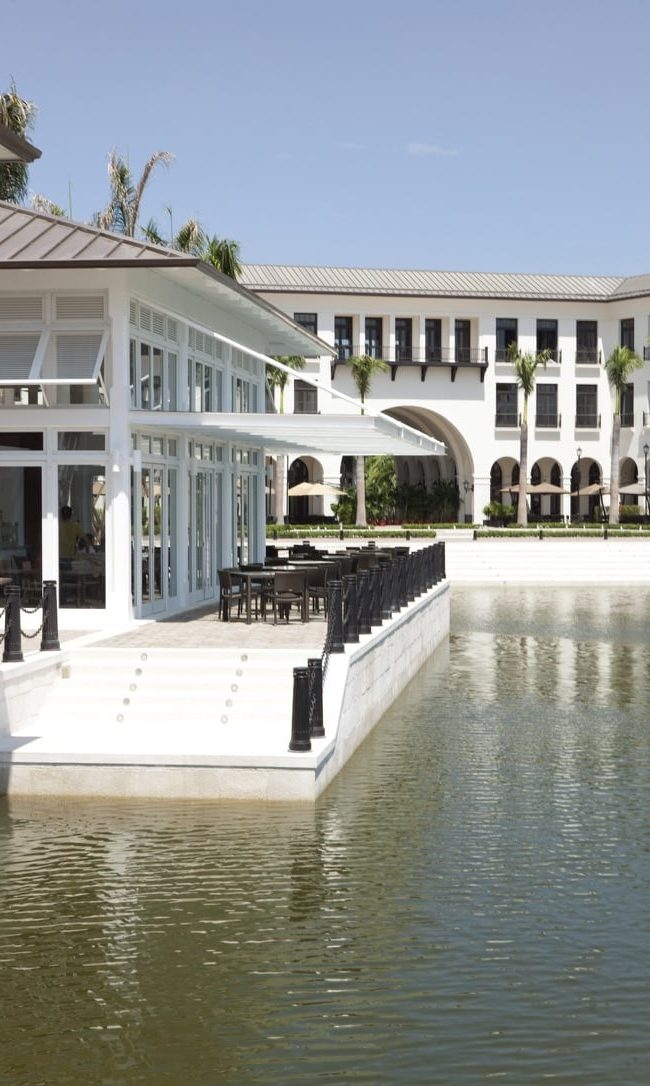 Plaza Lagos Batán – Landing